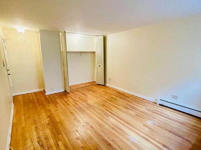 Studio, 1 bath, Condo 459 Briar