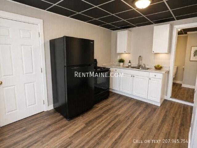 Studio, 1 bath, Condo 468 Union St