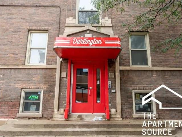 Studio, 1 bath, Condo 4700 North Racine Avenue