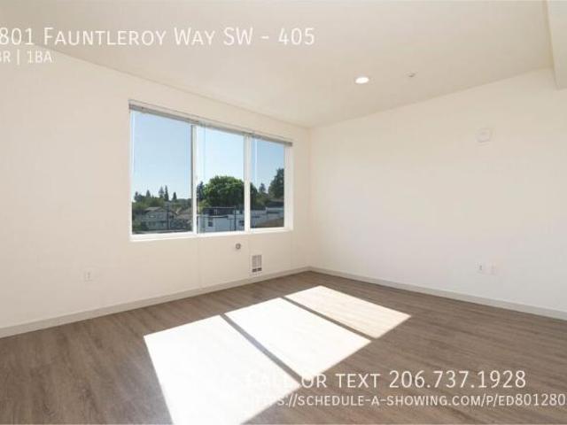 Studio, 1 bath, Condo 4801 Fauntleroy Way SW
