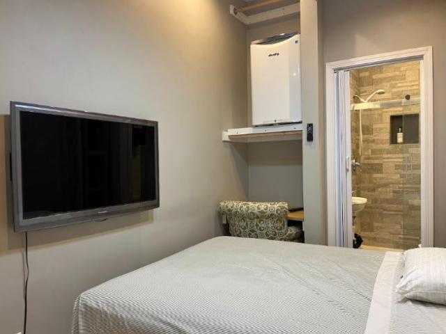 Studio, 1 bath, Condo 484 Linden St