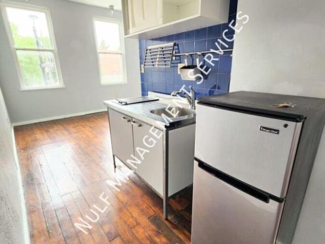 Studio, 1 bath, Condo 4901 Penn Avenue