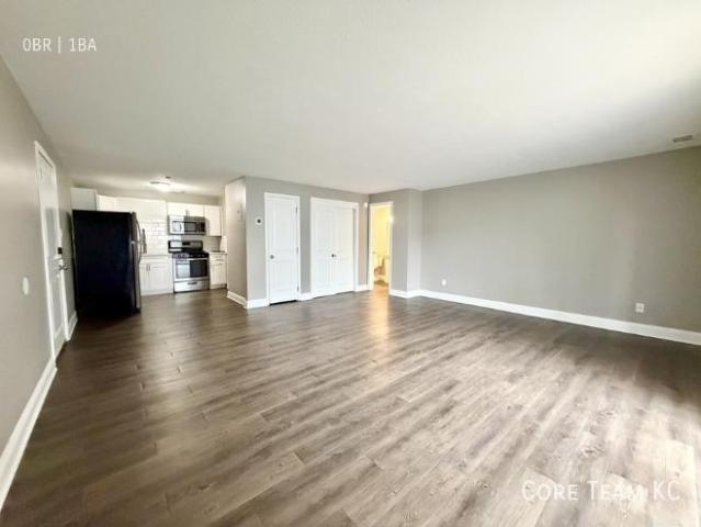 Studio, 1 bath, Condo 4117 Adams St