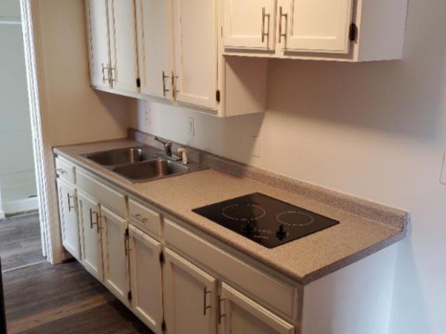 Studio, 1 bath, Condo 41 Manchester St