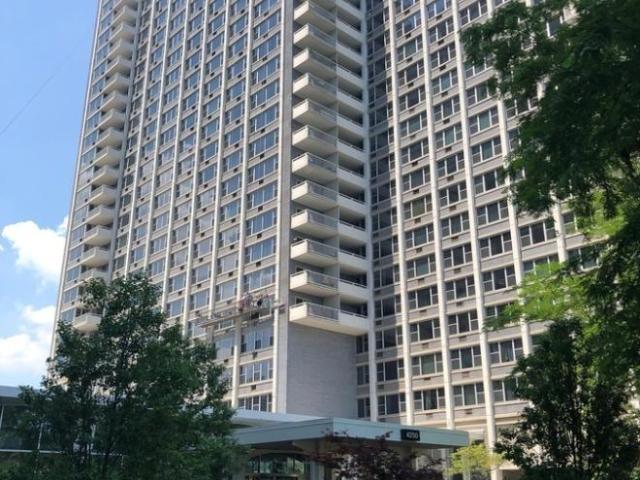 Studio, 1 bath, Condo 4250 N Marine Dr