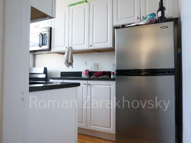 Studio, 1 bath, Condo 42 Strathmore Road