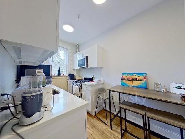 Studio, 1 bath, Condo 4 Ayr Road