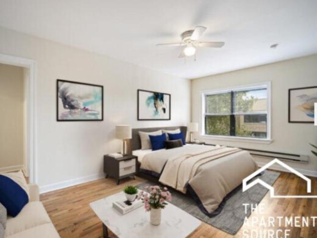 Studio, 1 bath, Condo 540 West Wellington Ave