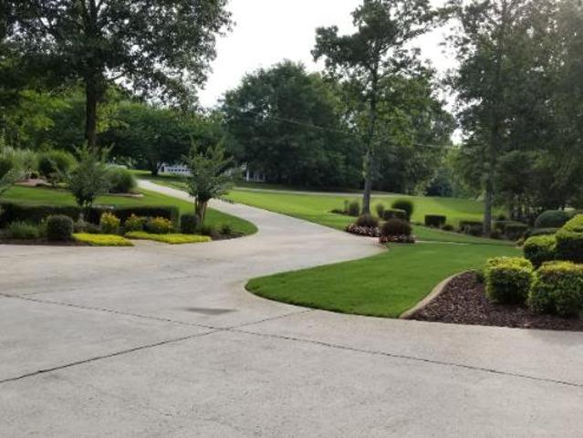 Studio, 1 bath, Condo 555 Stover Road