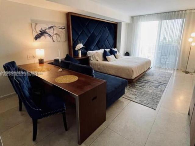 Studio, 1 bath, Condo 50 Biscayne Blvd