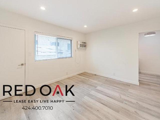 Studio, 1 bath, Condo 514 S Mariposa Ave