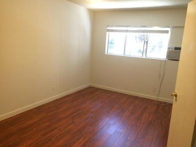 Studio, 1 bath, Condo 530 Veteran Ave