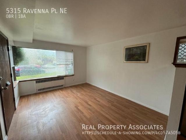 Studio, 1 bath, Condo 5315 Ravenna Pl NE
