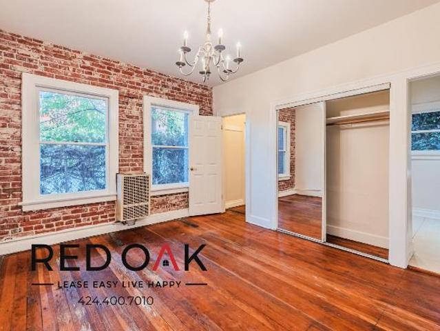 Studio, 1 bath, Condo 532 S Coronado St
