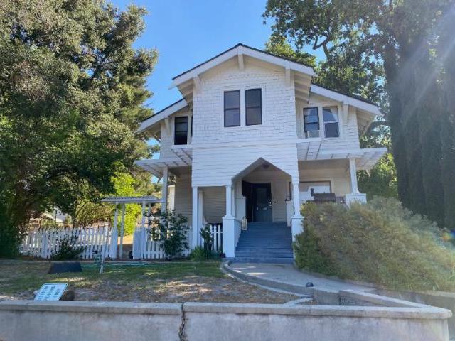 Studio, 1 bath, Condo 5345 Olmeda Ave