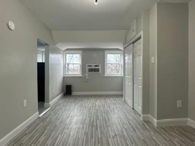 Studio, 1 bath, Condo 5 Grove St