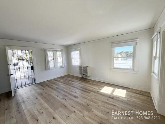 Studio, 1 bath, Condo 646 Ocean Park Boulevard