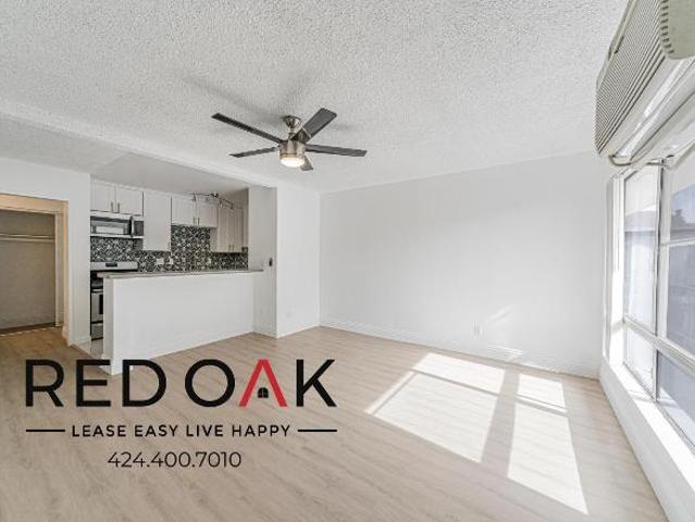 Studio, 1 bath, Condo 6555 La Mirada Ave