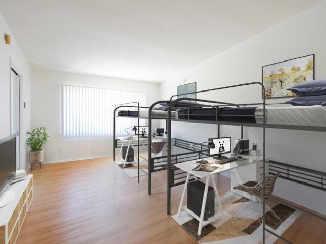Studio, 1 bath, Condo 667 Levering Ave
