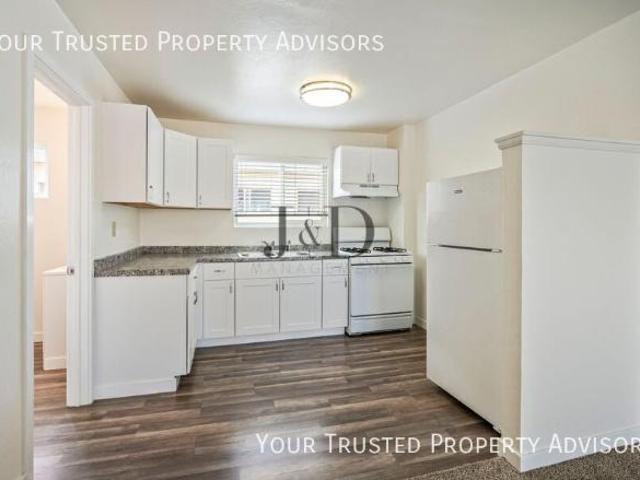 Studio, 1 bath, Condo 612 Delaware Street