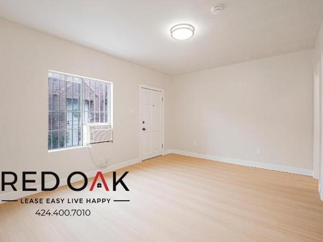 Studio, 1 bath, Condo 638 E 82nd St