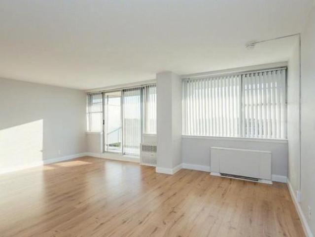 Studio, 1 bath, Condo 7600 Stenton Avenue