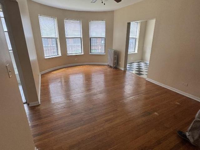 Studio, 1 bath, Condo 7722 North Marshfield Ave
