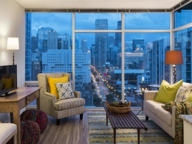 Studio, 1 bath, Condo 777 N Clark