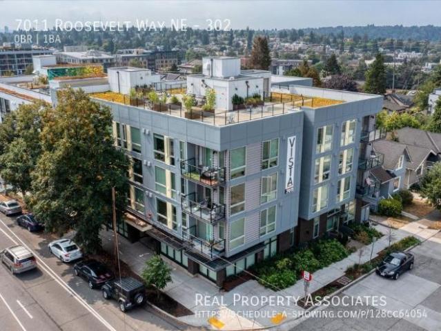 Studio, 1 bath, Condo 7011 Roosevelt Way NE