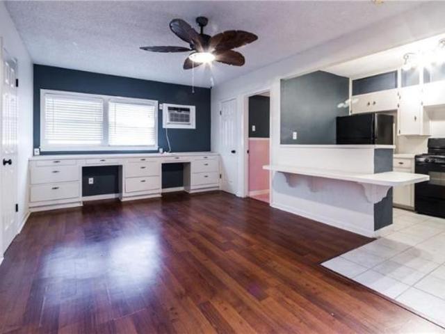 Studio, 1 bath, Condo 709 W 26th St