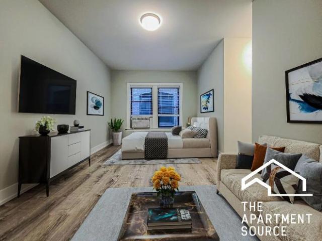 Studio, 1 bath, Condo 713 West Brompton Ave