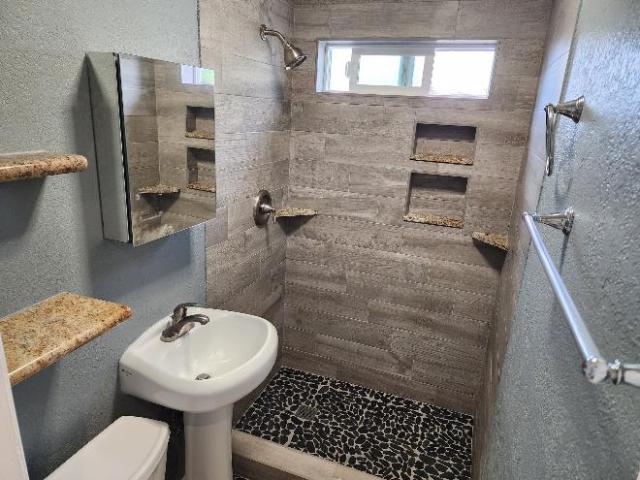 Studio, 1 bath, Condo 711 South Pine Street