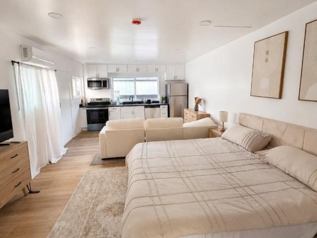 Studio, 1 bath, Condo 715 Sunset Avenue
