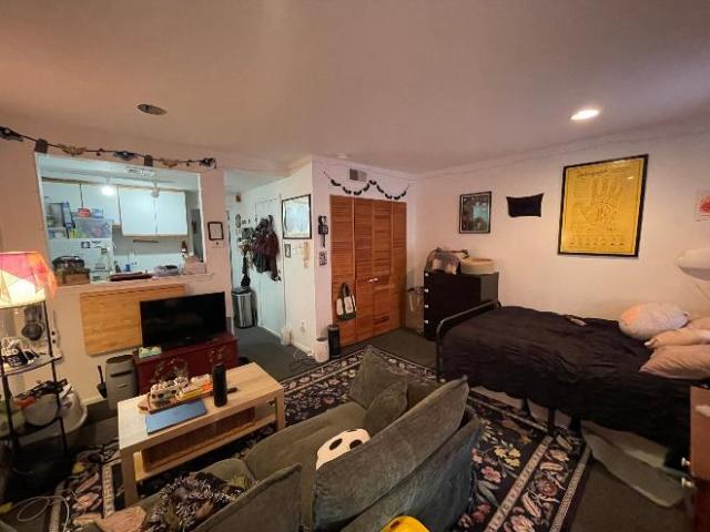 Studio, 1 bath, Condo 724 S 16th St