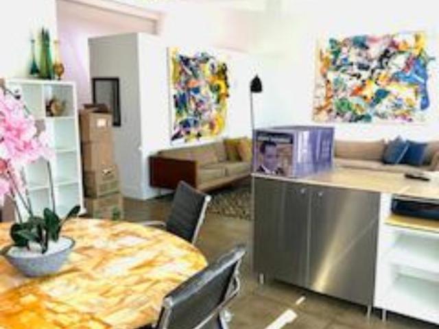 Studio, 1 bath, Condo 731 E Washington Blvd