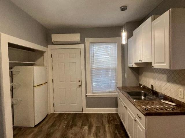 Studio, 1 bath, Condo 7 Home Street