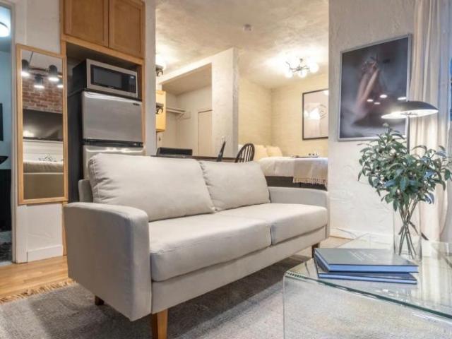 Studio, 1 bath, Condo 7 Primus Ave