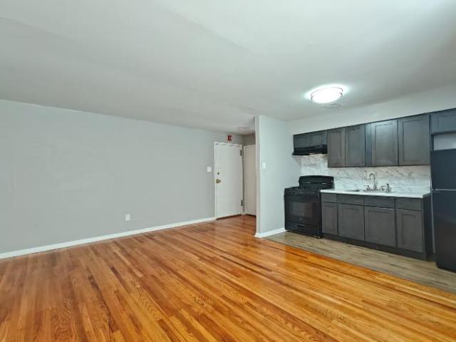 Studio, 1 bath, Condo 8410 Bustleton Ave