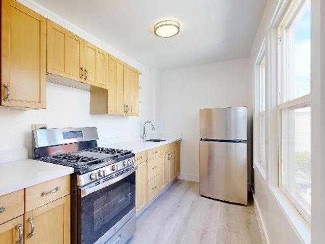 Studio, 1 bath, Condo 862 Shotwell St