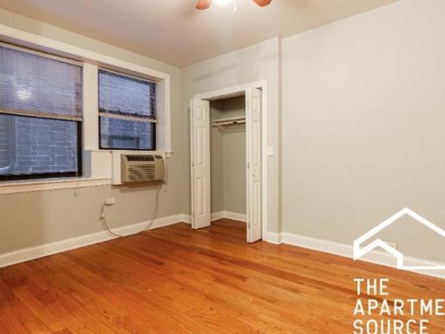 Studio, 1 bath, Condo 837 West Wolfram St