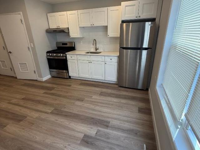 Studio, 1 bath, Condo 8 10 Godwin Ave