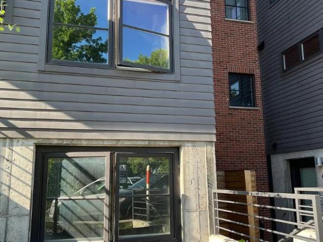 Studio, 1 bath, Condo 8 1/2 East Beall Street