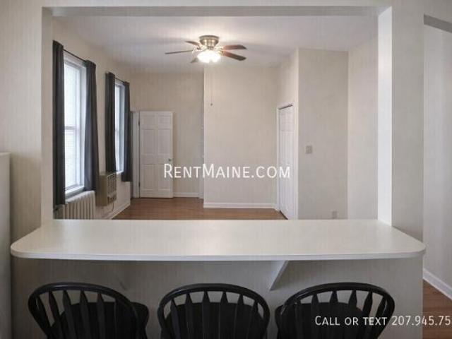 Studio, 1 bath, Condo 97 Broadway
