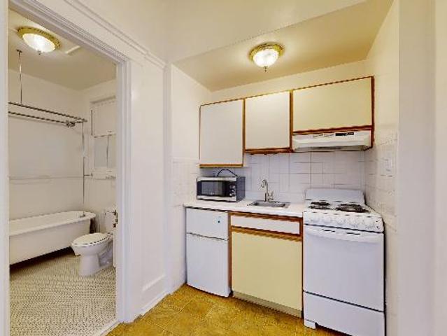 Studio, 1 bath, Condo 980 Bush St
