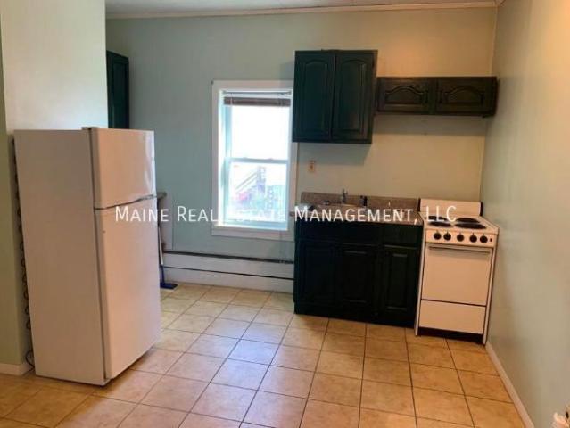1 Br, 1 bath, Condo 99 101 Center St