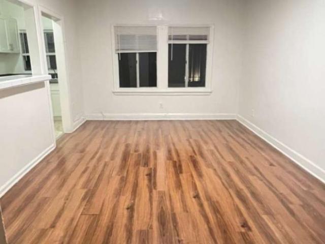 Studio, 1 bath, Condo 904 S Catalina St