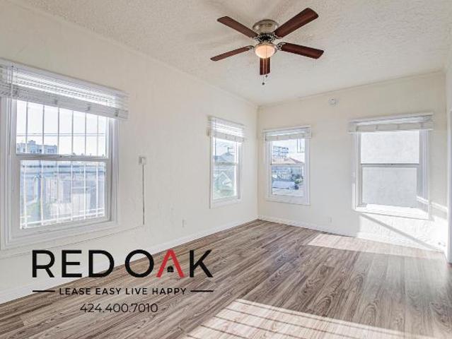 Studio, 1 bath, Condo 921 S Bonnie Brae St
