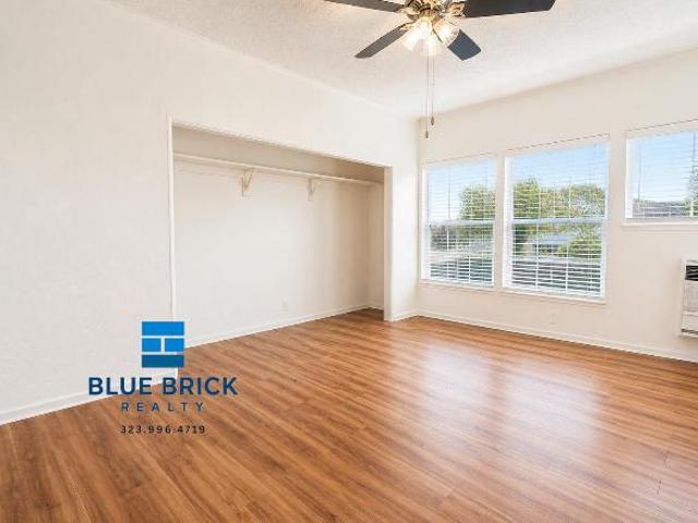 Studio, 1 bath, Condo 921 S Bonnie Brae St
