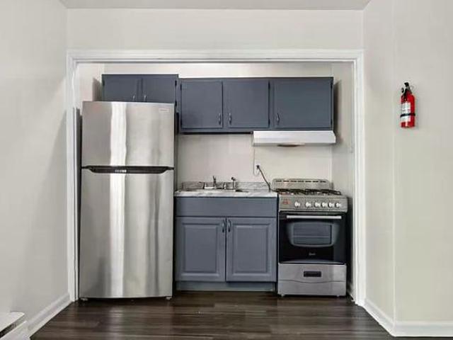 Studio, 1 bath, Condo 9 11 Sanhican Drive