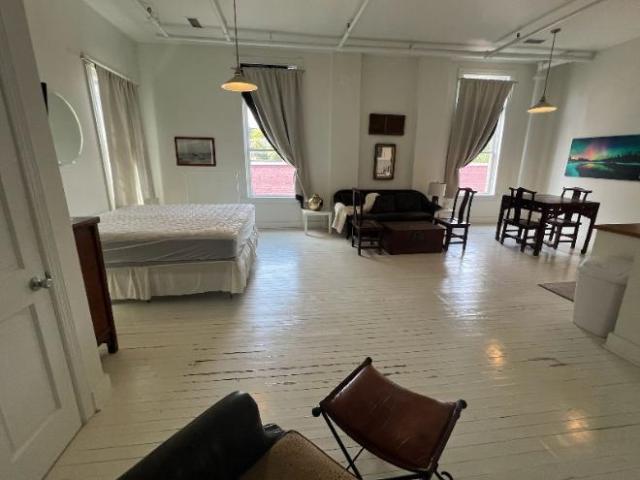 Studio, 1 bath, Single Family 108 2nd Str